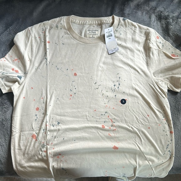 Abercrombie & Fitch | Shirts | Paint Splatter Tan Abercrombie Tee Shirt ...